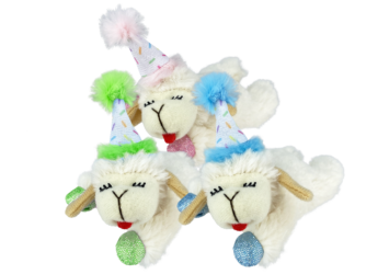 Lamb Chop® Birthday Cat Toy | Multipet